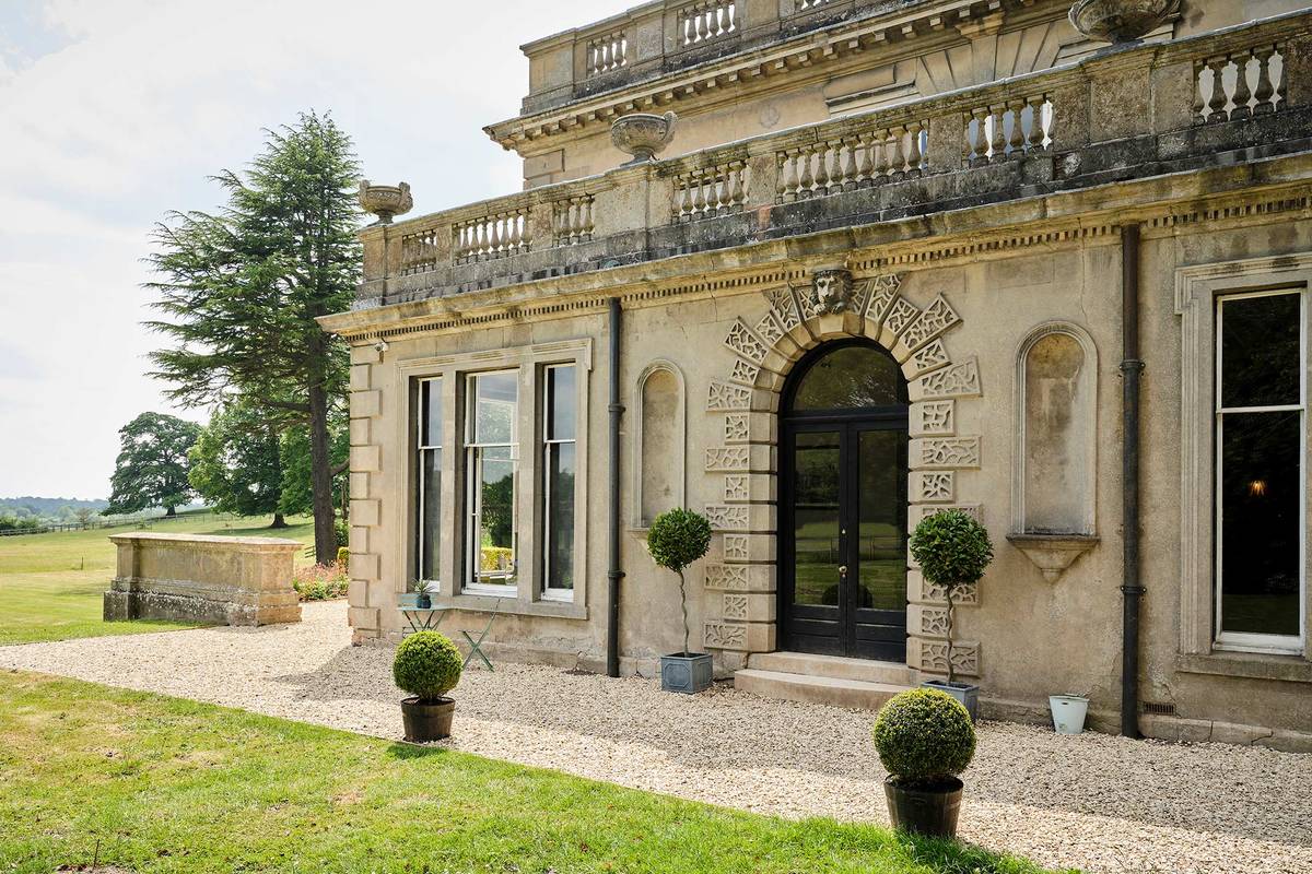 Simply Shoot Locations | Manor House | Birmingham | B93