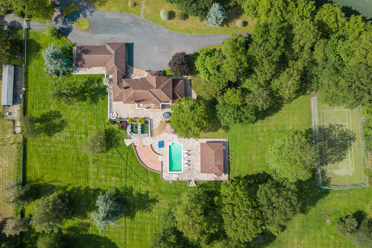 Simply Shoot Locations | Enfield | East London | EN6