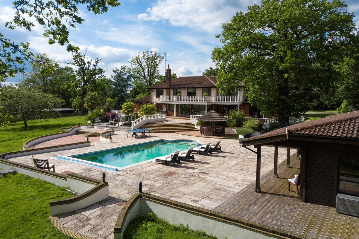 Simply Shoot Locations | Enfield | East London | EN6