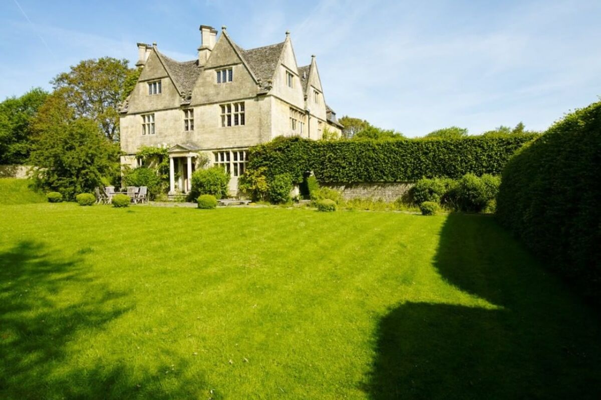 Simply Shoot Locations | Gloucestershire | Location